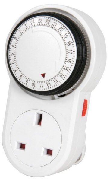 Mechanical Plug-in Timer, 24 Hour | 605-805